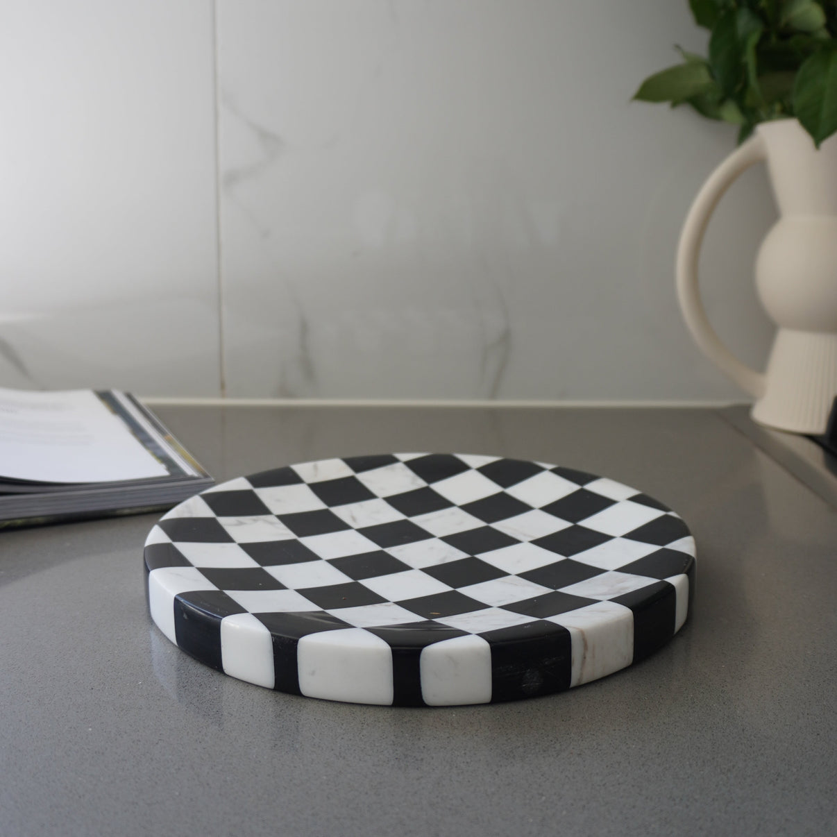 Gatsby Checkered Concave Platter/Tray – Home by Keira